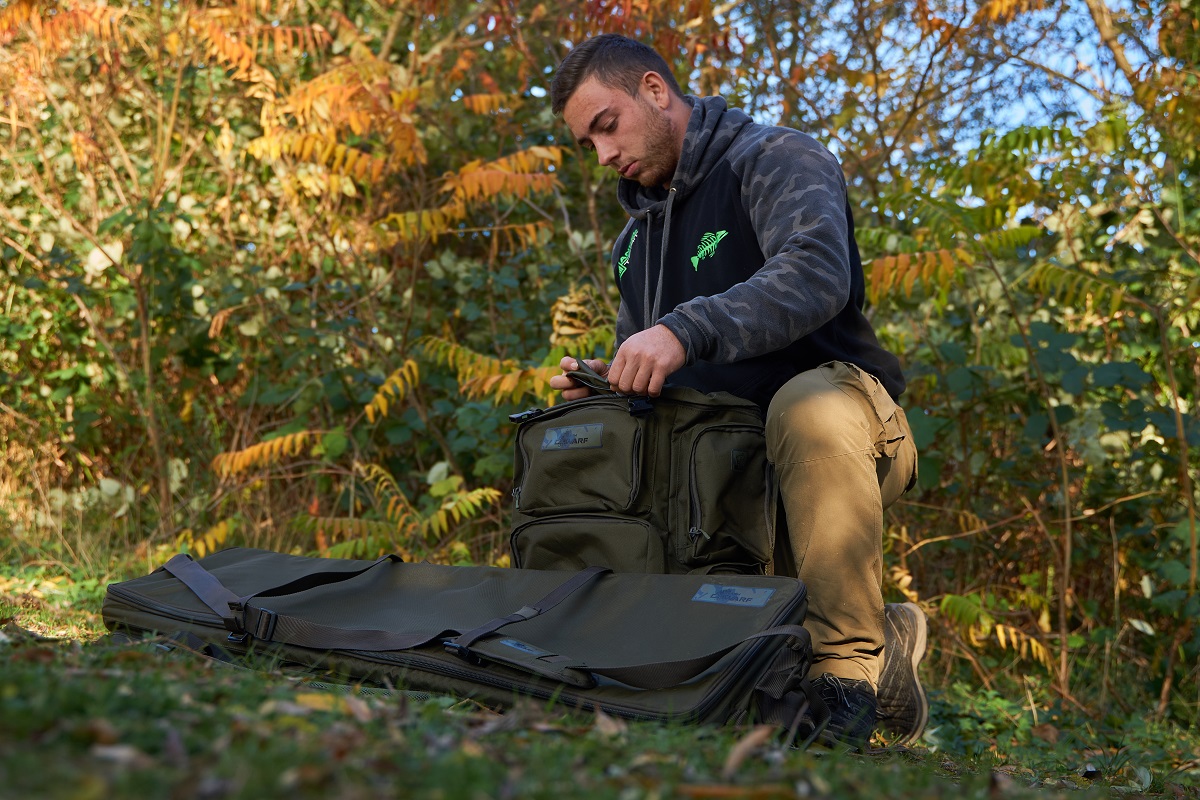 Gewinne mit Nash: Ein Dwarf 3 Rod Carry System und Rucksack | CARPZILLA ...